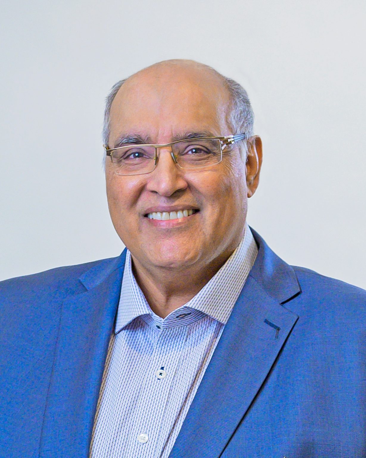 Dr. Sanjay Dhingra - Heart Health Institute Cardiologist